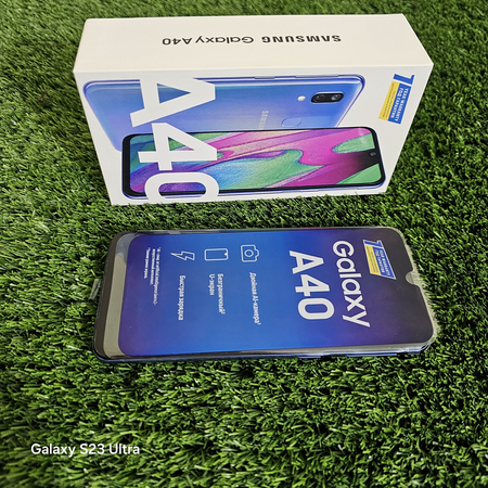 Samsung A40 sotiladi