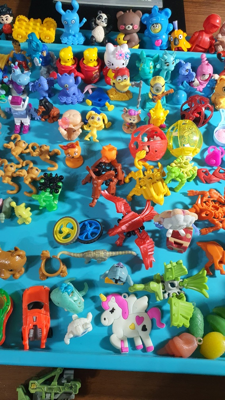 Киндеры игрушки из киндер сюрприза