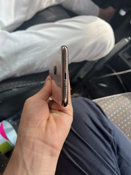 Iphone xs 64 gold