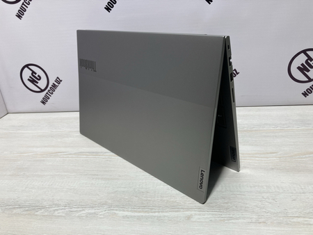 Ideal holatda Lenovo Thinkbook i3-1115G4 4/256