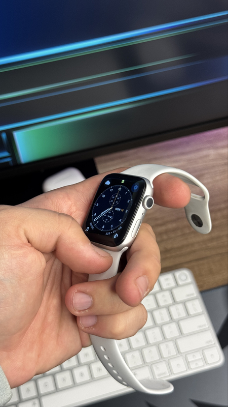 Apple Watch Series 5 44mm
