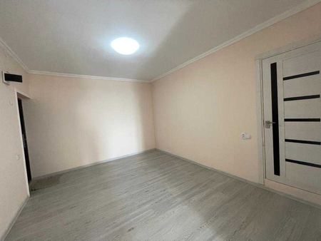 1/10/11 ЖК Саламатина. Яккасарайский р-н. 55м2. Ор-р Братские.