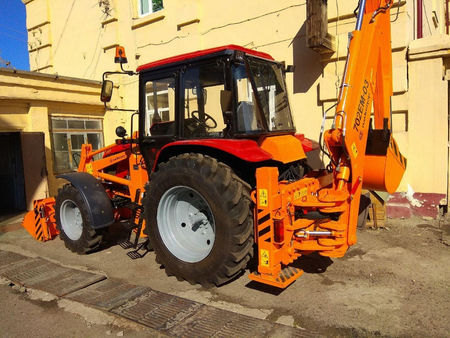 Экскаватор-погрузчик Амкодор 702ем-03  2021г.в. 500 млн (с НДС 15%)