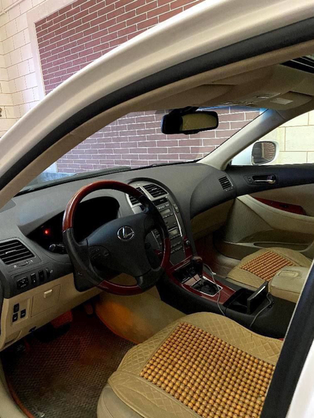 Lexus ES350 3,5L 2008 Srochno Sotiladi