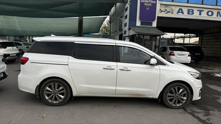 Kia Carnival 2016