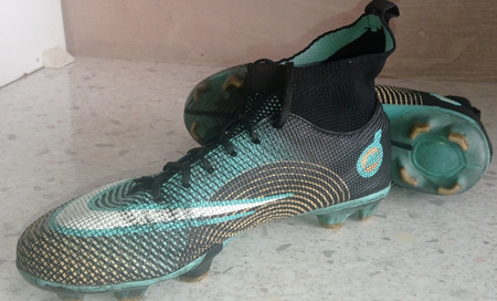 Бутсы Nike размер 38