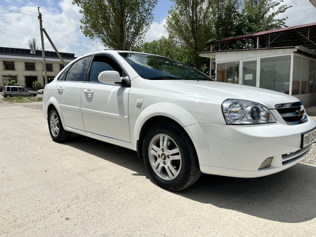 Lasetti 1.8 avtomat