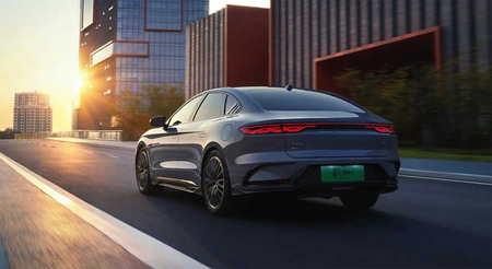 BYD HAN 2025 на заказ от 77 MOTORS