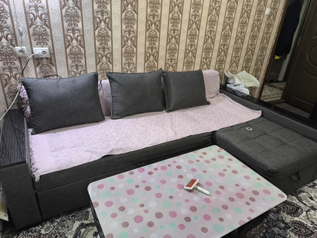 Продам свой уголок 280*160