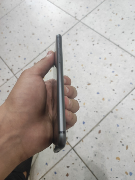 Iphone 8 black 64gb