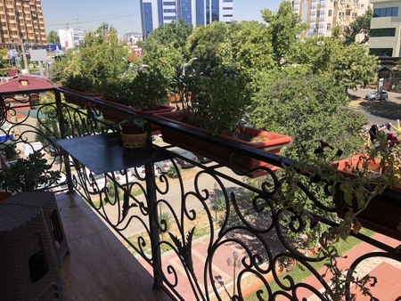 Сдается 4х комнатная квартира на Ц5 в центре Ташкента (4/4/4)