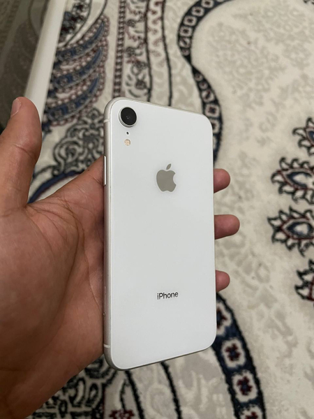 iPhone Xr 64Gb 77%