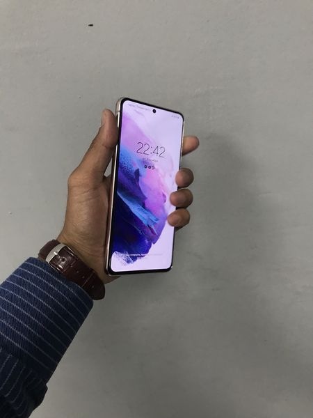 Samsung S21 5G xolati ideal