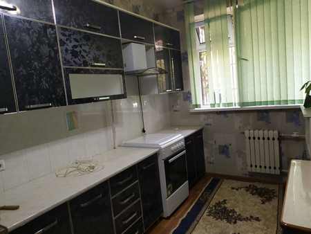 Сдаётся Чиланзар 20 3 комн. 1этаж.