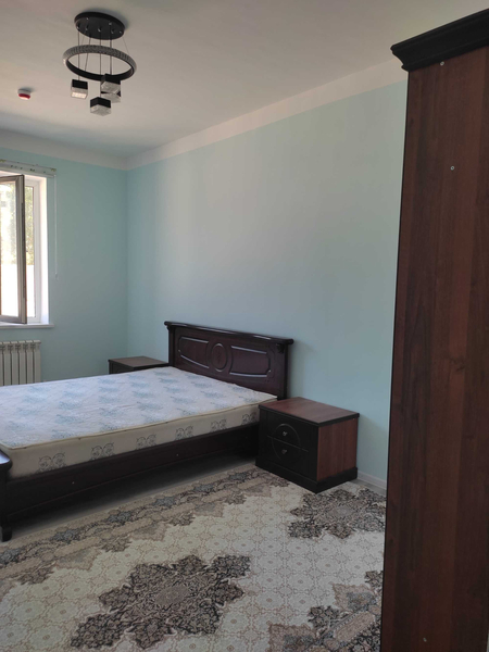 3xonali uy ijaraga beriladi, yertõlasi bilan