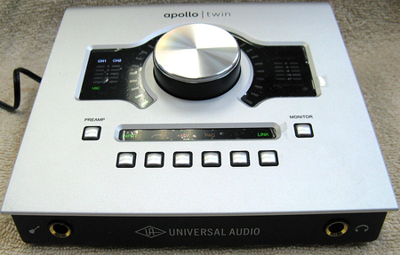 Apollo twin Heritage kak noviy