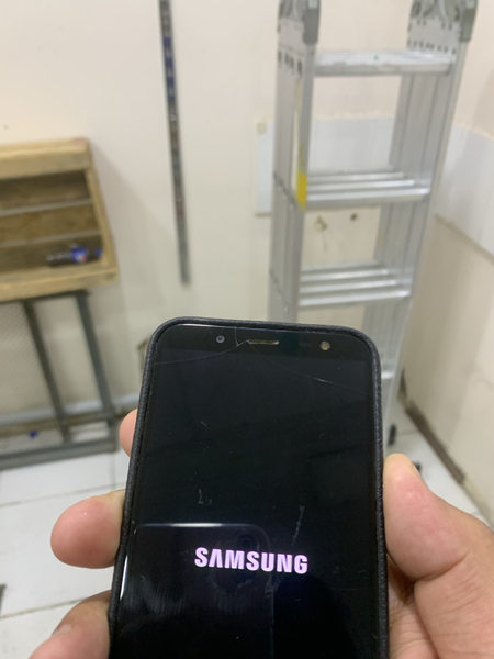Samsung j 6 sotiladi srochniy