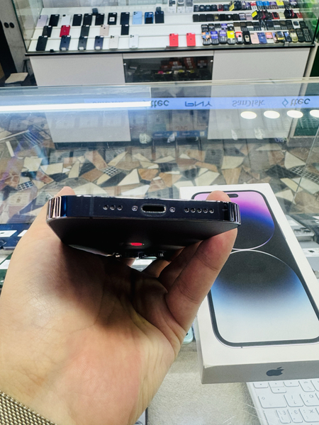 iPhone 14 Pro 256 gb purple