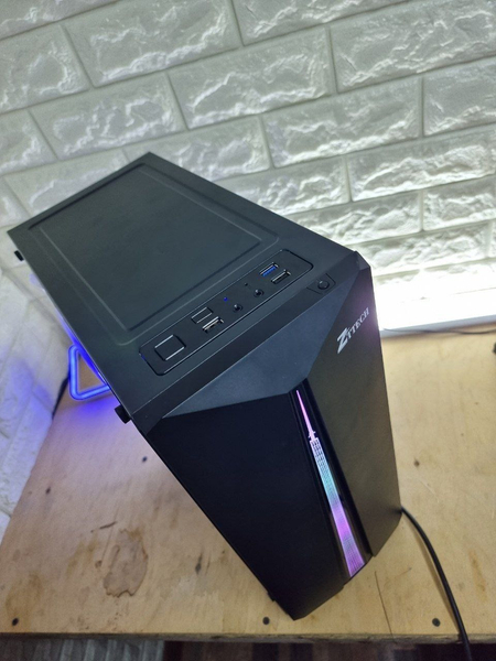 Продаётся игровой компьютер
