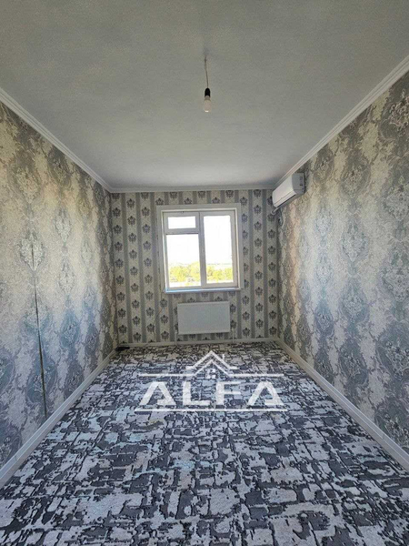 3 xonali 65m² 4-qavat sotiladi.