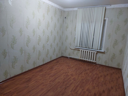 Qizlarga bezmakler kvartira bor