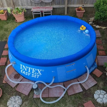 Бассейн INTEX  С каркасные стойкой  доставка установка  по городу !