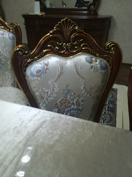 Продам стол со стульями Китай