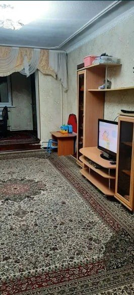 Квартира на ШРуставелли 3/3/5 с мебелью техникой ремонт хороший