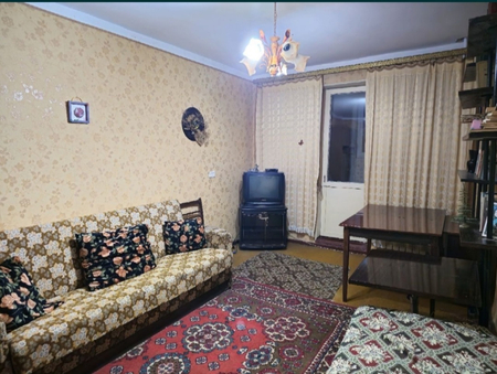 Сдается 2х комн Квартира 1микрн(Октябрь)