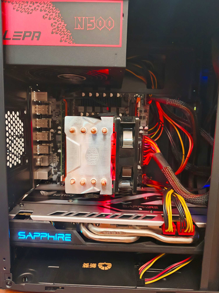 Xeon E5-2690v3(=i5-11400) /16Gb_DDR4/512Gb/RX570 SapphireNitro(=RX580)