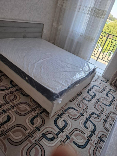 Choshtepa 1 bekat yonida 2 xona oilaga beriladi