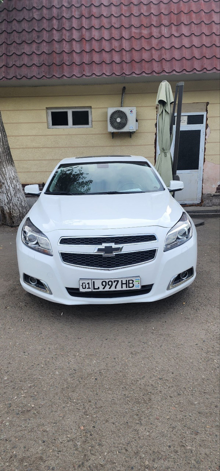 Hyundai Elantra full