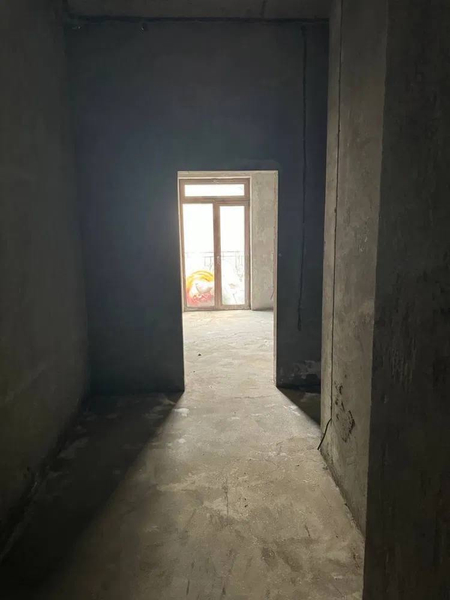 Продам квартиру 3/3/6/100м2 Коробка ЖК Boulevard  Tashkent City