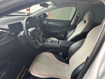 BYD Chazor Flagship 120 km Full Dm-i gibrid