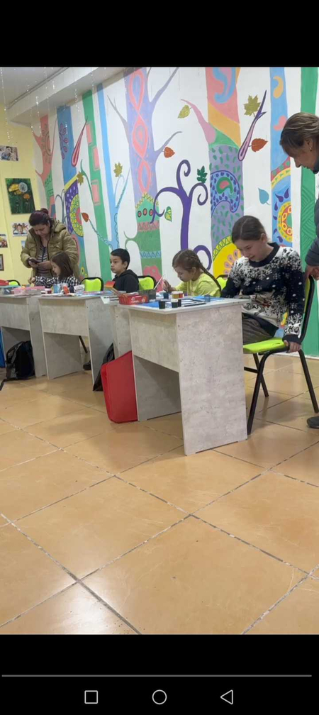 10та Парта ва 15та стул б/у