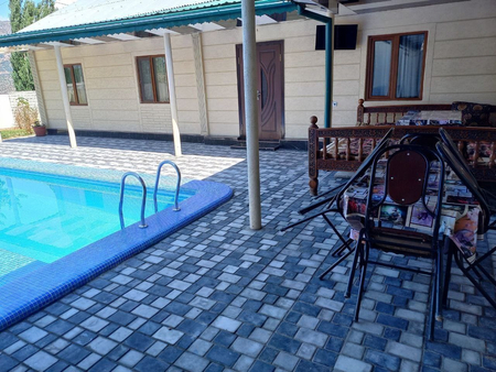 Oylavi dacha hamma sharoyitlari bor