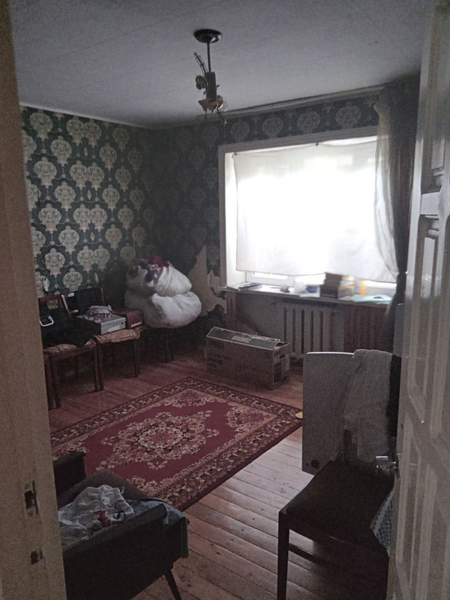 Срочно Продаётся 1/7/9 на Лиисунова-1А