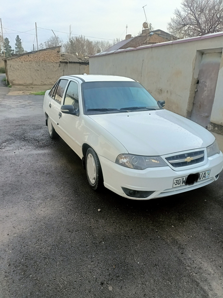 Продается Neksiya 2 год.