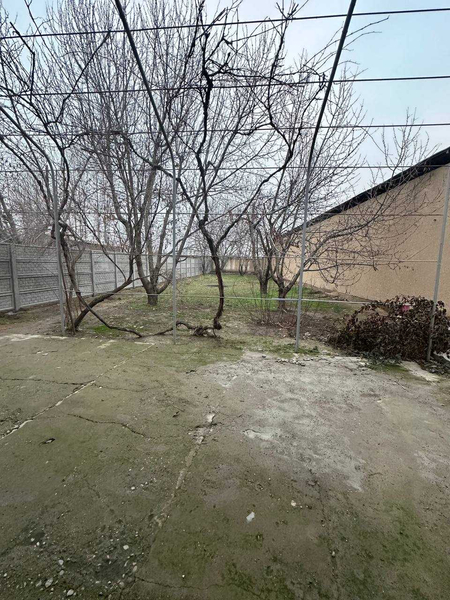 Яшнаабадский район 6.1 соток фасад 15 соток ор-р парк Янги Узбекистан