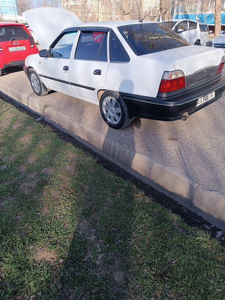 Daewoo Nexia 1 sons