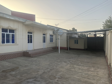 Uy sotiladi hovli