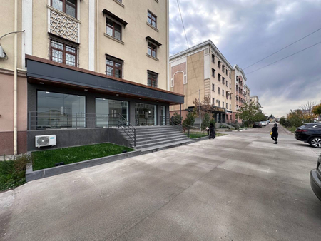 Сдам в аренду помещение офис магазин 1 линия Нурафшон