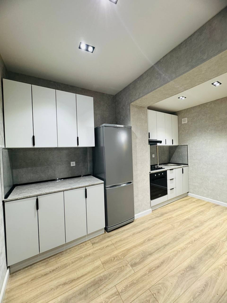 Продаётся 52м² Ц-4 2/3/4 ор-р кафе Централ