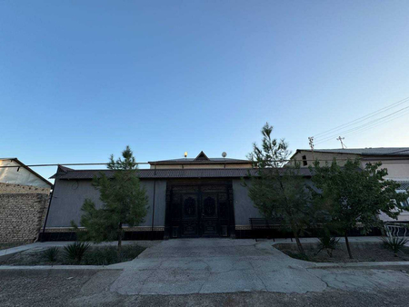 Tayyor 5 sotiqli 2 qavatli hovli sotiladi