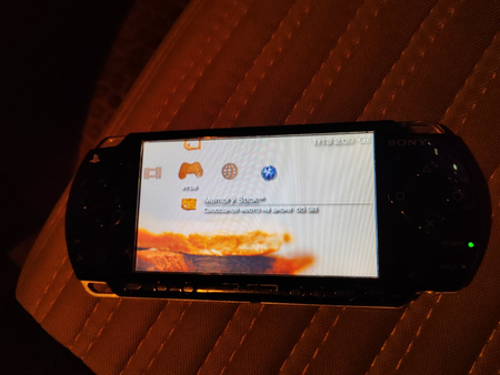 Sony PSP 2000 на 128 gb