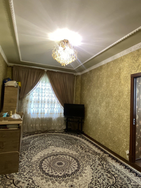 Olmozor tumani Qora qamish 1/3/4/ 42m2