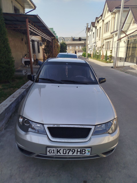 Продам Nexia 2 2009 год