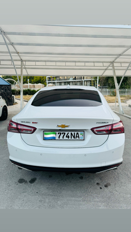 Malibu 2,4L primer qilingan zudlik bn sotiladi