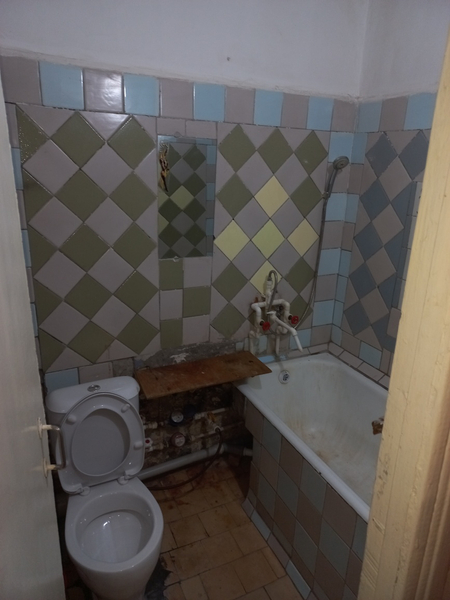 Урганч шахарда 1 хонали квартира ижарога берилади