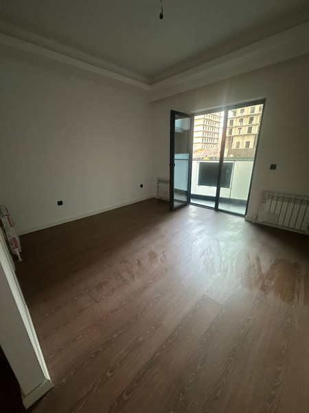 Продается 3х ком. квартира, ЖК Nur, ор-р: Алайский рынок, 70м2